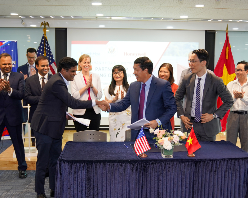 ACEN and AMI Renewables develop Vietnam’s first grid-connected battery ...